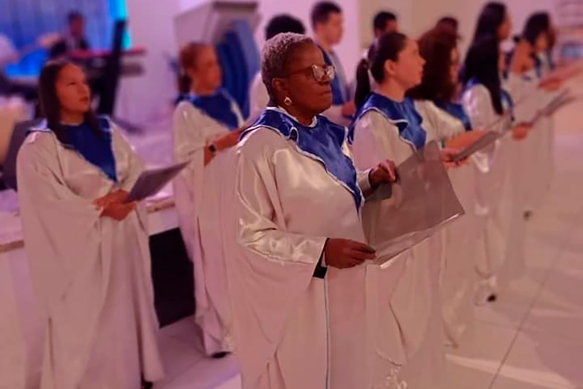 Santo Amaro aos pés de Jesus | Ongrace | O Portal da Igreja ...