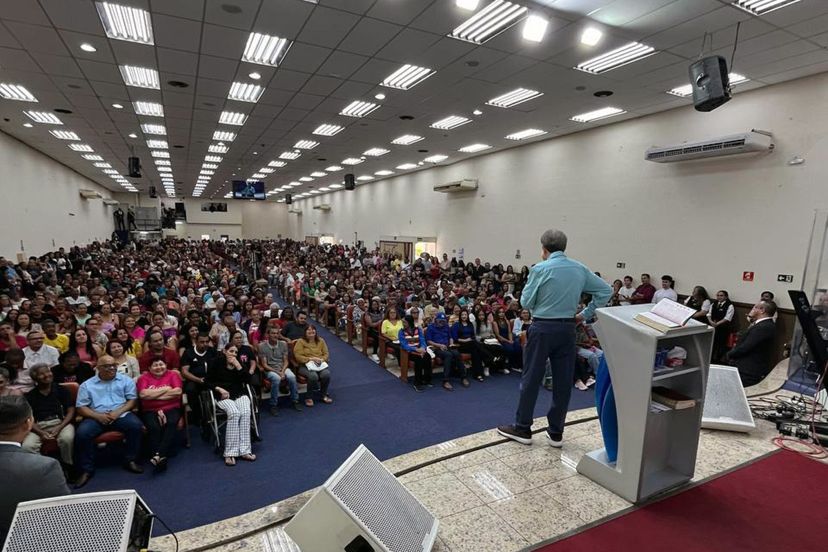 Curas na zona leste de São Paulo | Ongrace | O Portal da Igreja ...
